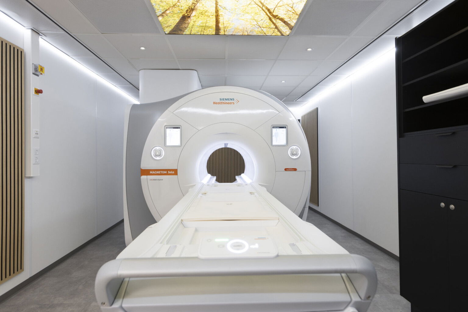 Siemens MAGNETOM Sola 1.5T MR17 | Modular MRI Rental Solution ...